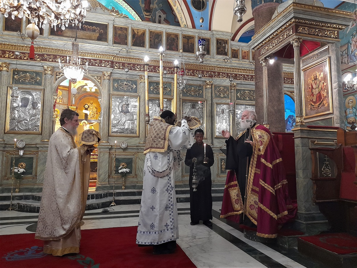 ΚΟΥΡΑ ΜΟΝΑΧΟΥ ΑΠΟ ΤΟΝ ΜΑΚΑΡΙΩΤΑΤΟ ΠΑΠΑ & ΠΑΤΡΙΑΡΧΗ ΑΛΕΞΑΝΔΡΕΙΑΣ ...