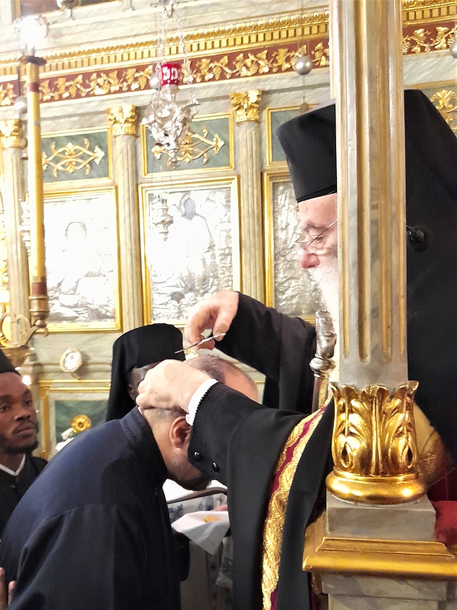 ΚΟΥΡΑ ΜΟΝΑΧΟΥ ΑΠΟ ΤΟΝ ΜΑΚΑΡΙΩΤΑΤΟ ΠΑΠΑ & ΠΑΤΡΙΑΡΧΗ ΑΛΕΞΑΝΔΡΕΙΑΣ ...