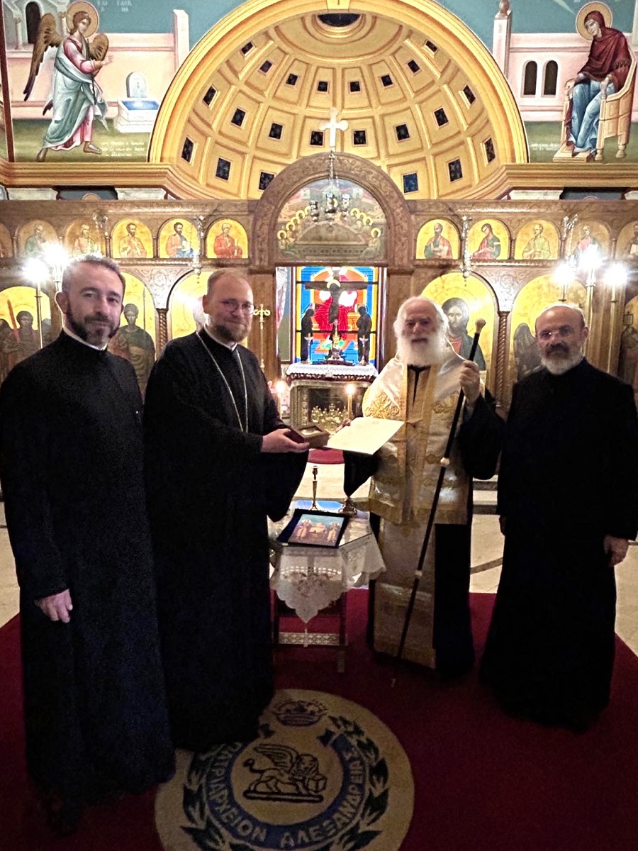 ΠΑΡΑΔΟΣΗ ΙΕΡΩΝ ΛΕΙΨΑΝΩΝ ΑΠΟ ΤΟΝ ΠΑΤΡΙΑΡΧΗ ΑΛΕΞΑΝΔΡΕΙΑΣ ΣΤΟΝ ΜΗΤΡΟΠΟΛΙΤΗ ...