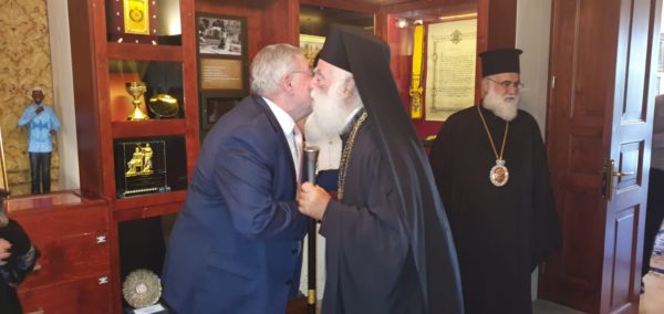 ΕΚΔΗΛΩΣΗ ΓΙΑ ΤΑ ΠΕΝΗΝΤΑ ΧΡΟΝΙΑ ΜΟΝΑΧΙΟΚΗΣ ΚΟΥΡΑΣ ΤΗΣ ΑΘΜ ΣΤΗΝ ΚΡΗΤΗ ...